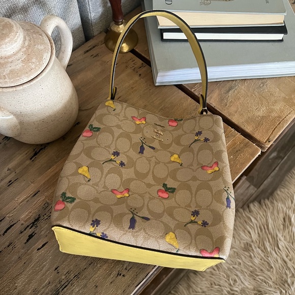 Coach | Bags | Vintage Coach Floral Bag | Poshmark